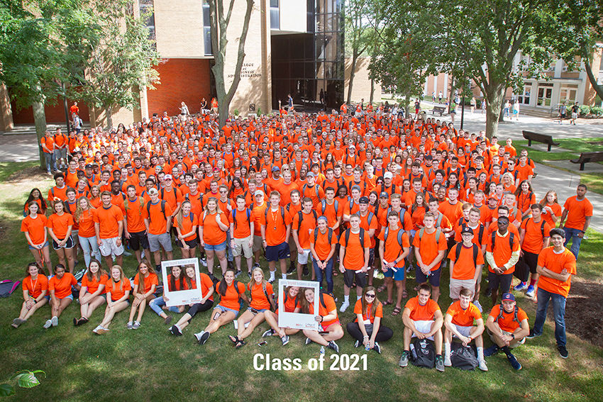 Largest freshman class brings high-achieving students