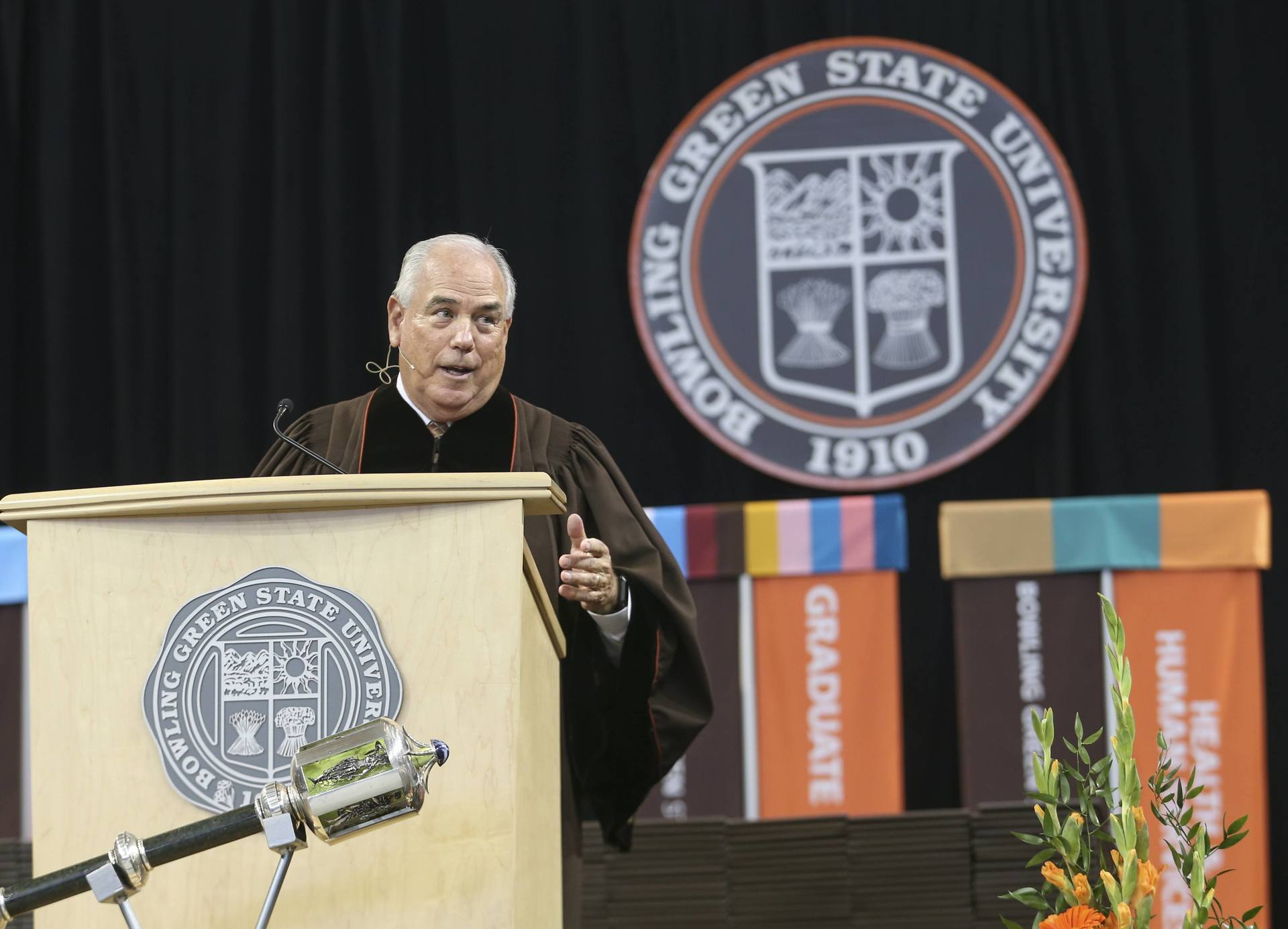 BGSU honor achievement at commencement