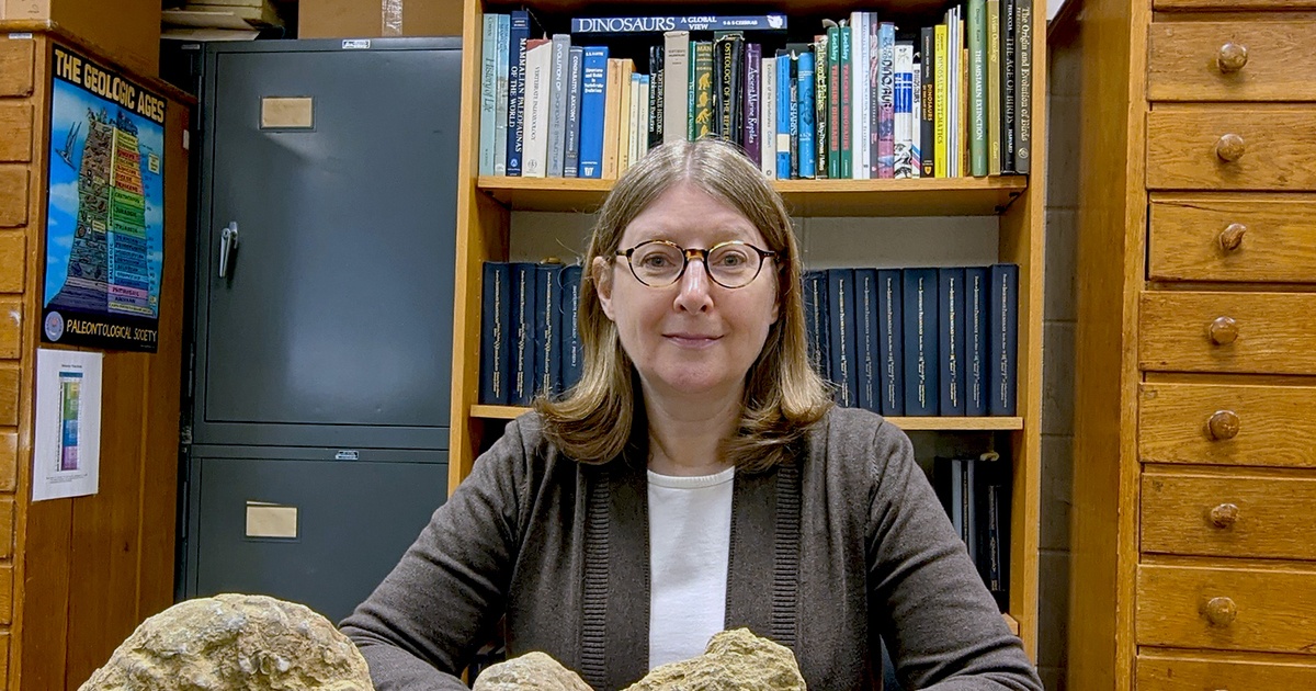 Fossils may hold clues to climate change, says BGSU paleobiologist