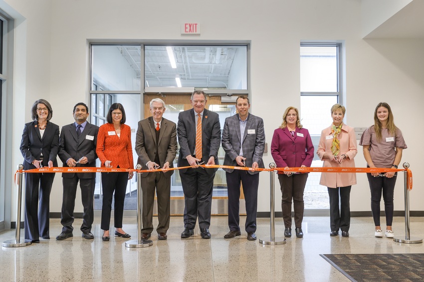 BGSU formally dedicates Kokosing Hall, home of the School of the Built ...