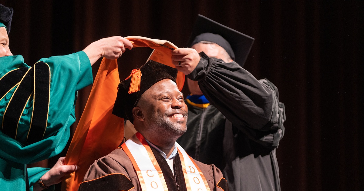 Inaugural Hooding Ceremony honors BGSU doctoral student achievements