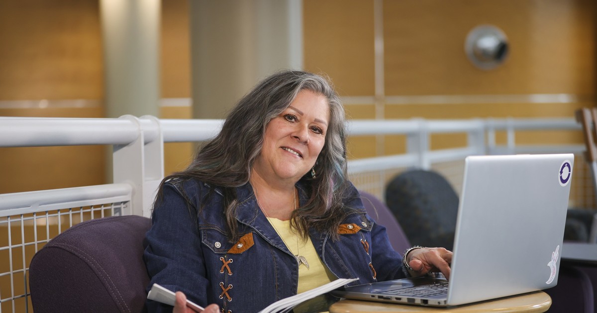 Veteran overcomes loss, finds support as post-traditional student at ...